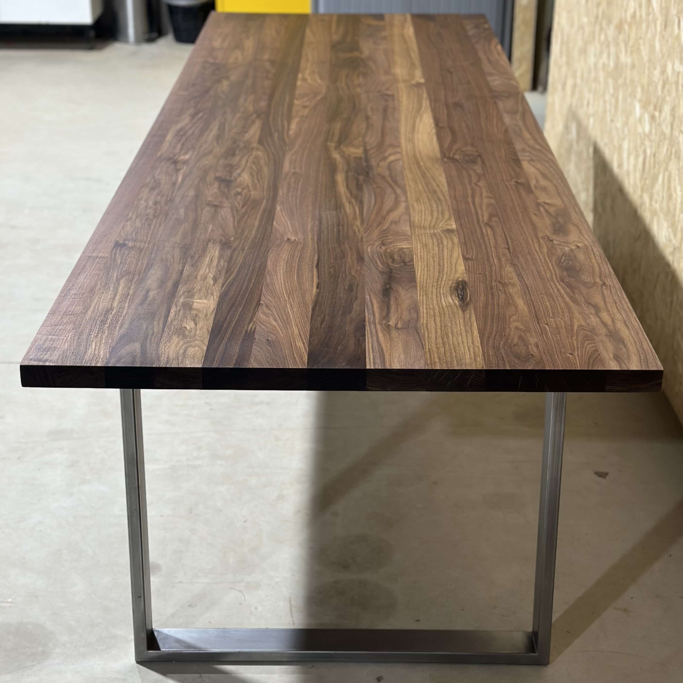 Chunky Solid Walnut Dining Table – Timber Foundry